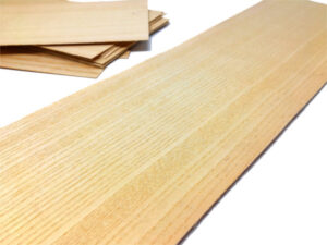 Furnier – 0,8qm Esche – Furniere-Online